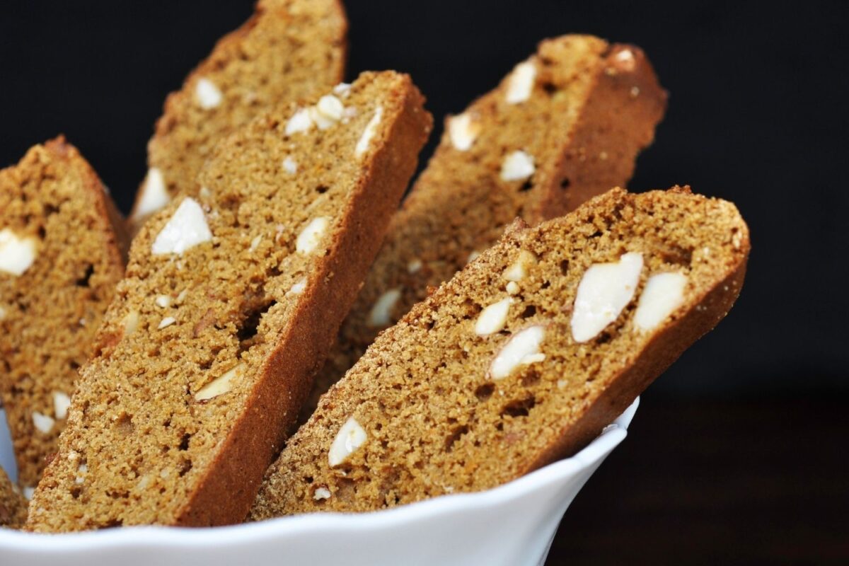 What Can You Make with Molasses? - Moneywise Moms - Easy Family Recipes