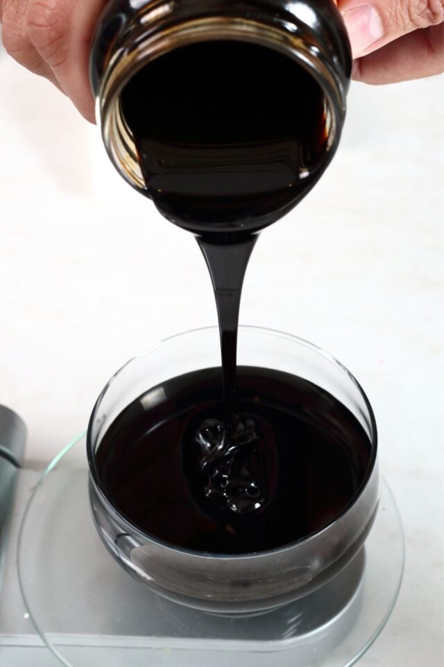 What Can You Make with Molasses? - Moneywise Moms - Easy Family Recipes