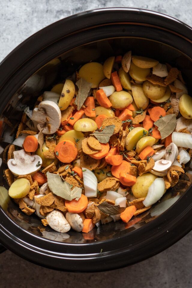 10 Must-Have Slow Cooker Accessories - Moneywise Moms